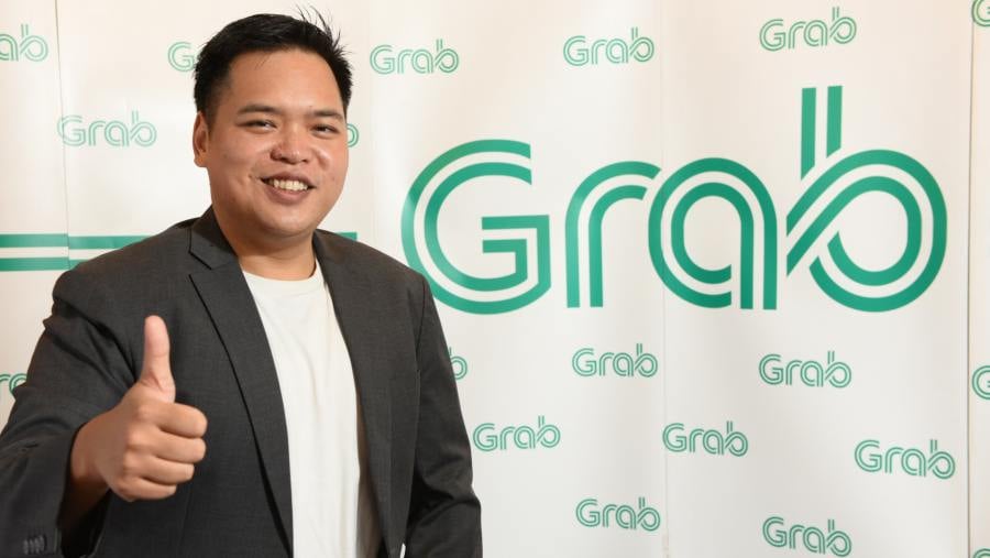 อยากได้ค่าน้ำมันก่อนออกรถไปทำงาน ลอง GrabHitch สิ ตอนนี้ให้ตั้ง 100 บาท ...