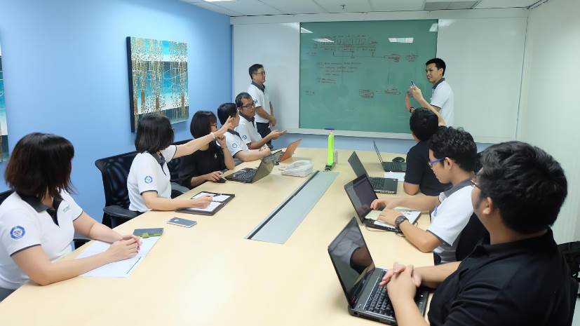 ความคุ้มค่าและความพึงพอใจสูงสุดของลูกค้า คือปัจจัยความสำเร็จของ Nextech | Brand Inside