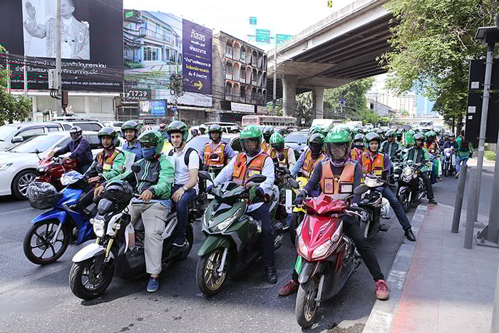 Grab เปิดบริการ Grabbike (วิน) ร่วมกับพี่วินมอไซค์ในกรุงเทพ เรียกใช้ ...