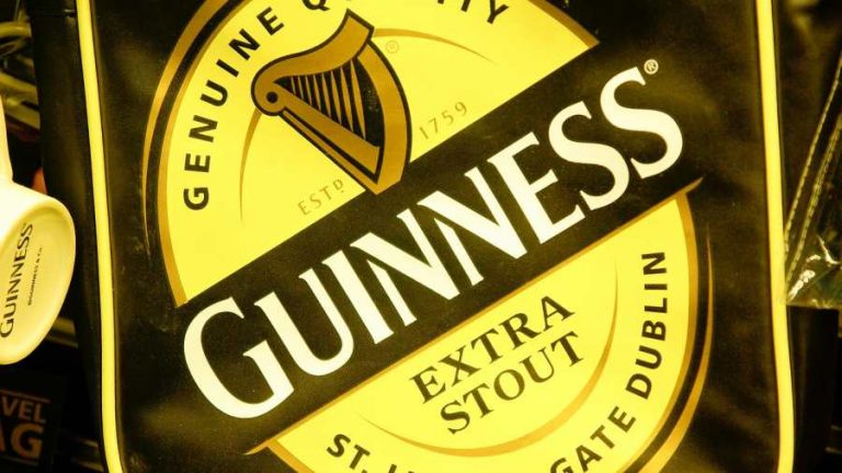 Guinness เลิกใช้กระเพาะปลาเป็นส่วนประกอบในการหมักเบียร์ | Brand Inside