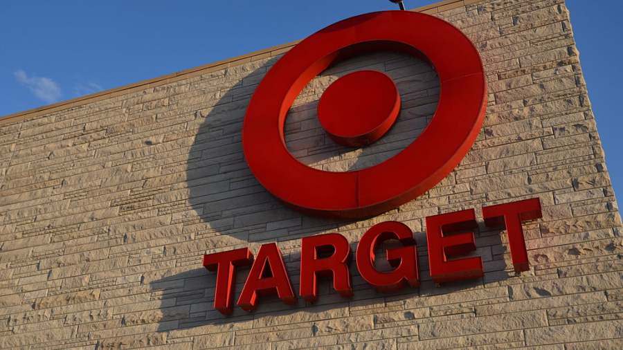 Target ให้ส่วนลดบน Online เพื่อปิดการขายในสาขา | Brand Inside