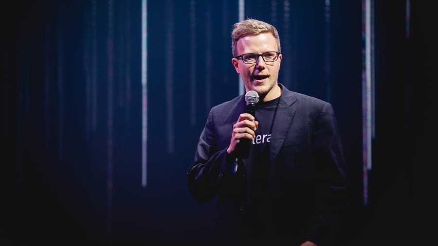 คุยกับ dtac ในวันที่คนพูดถึง rewards มากกว่า data | สัมภาษณ์ Andrew ...