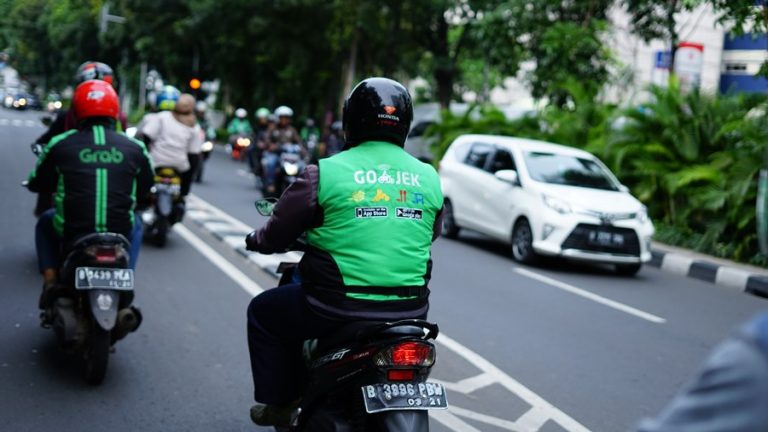 Go-Jek บุกสิงคโปร์แล้ว เริ่มด้วยช่วงทดลองใช้ หวังตีตลาดผู้ใช้งาน Grab ...