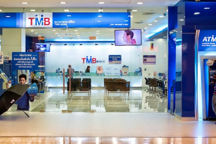 TMB Touch อัพเดตใหม่ ถอนเงินไม่ใช้บัตรจากตู้เอทีเอ็มได้แล้ว | Brand Inside