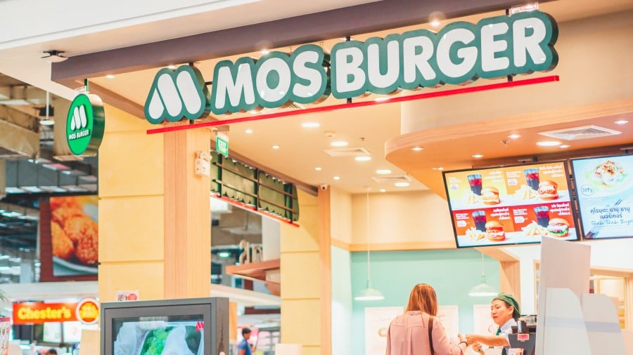 MOS Burger ไทยที่ถือหุ้นใหญ่โดย "พิธาน องค์โฆษิต" จะสู้อย่างไรในตลาดที่ ...