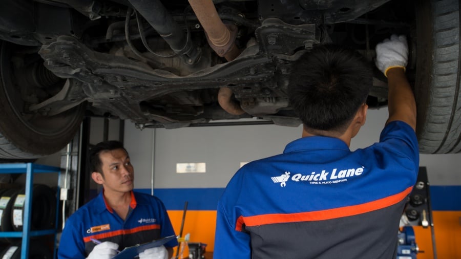 Quick Lane ศูนย์บริการรถยนต์ประเภทเร่งด่วน | Brand Inside