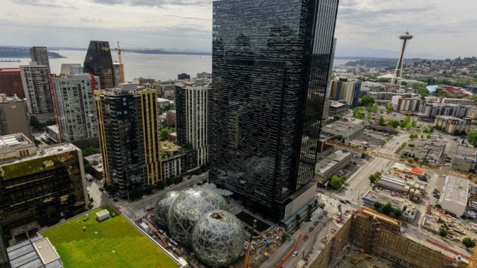 ปรัชญา Day 1 ที่ทำให้ Amazon กลายเป็นบริษัทยักษ์ใหญ่ของโลก | Brand Inside