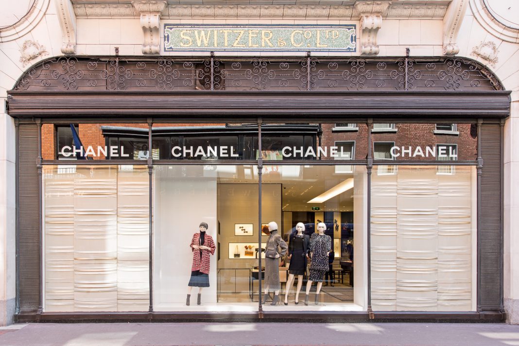 ทำไม Chanel จะตั้ง CEO คนใหม่ ที่ไม่มีประสบการณ์ด้านแฟชั่น?