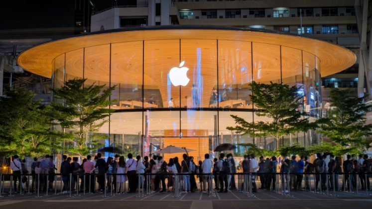 Apple ทำสถิติใหม่ รายได้ทะลุ 1 แสนล้านดอลลาร์ในไตรมาสเดียว