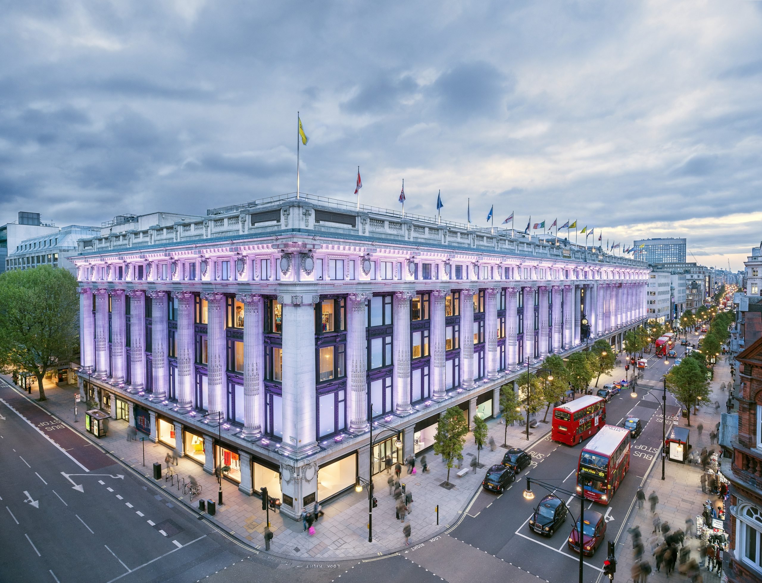 เซ็นทรัล ประกาศซื้อห้าง Selfridges ของอังกฤษ | Brand Inside