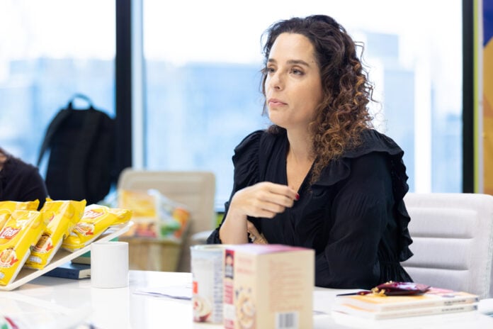 คุยเรื่องสิ่งแวดล้อมและความหลากหลาย กับ Monica Bauer รองประธานฝ่าย ...