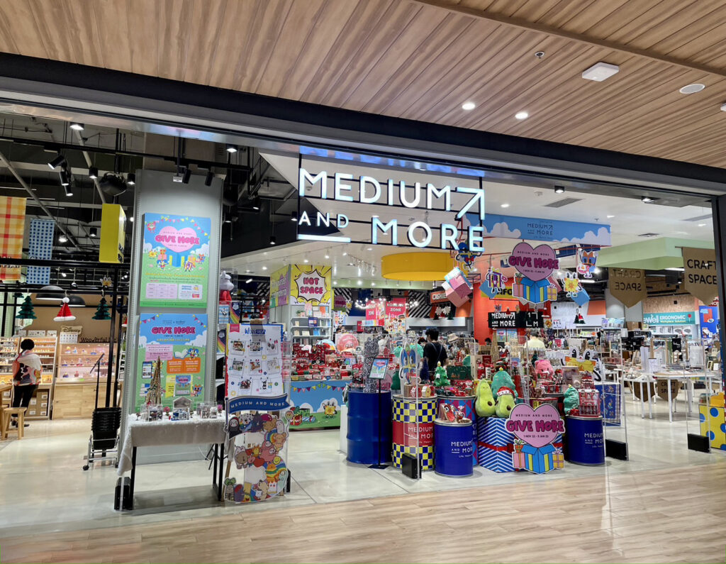 เติมความสนุก เพิ่มสีสันให้ชีวิต กับ Medium and More ร้านไลฟ์สไตล์ ที่ ...
