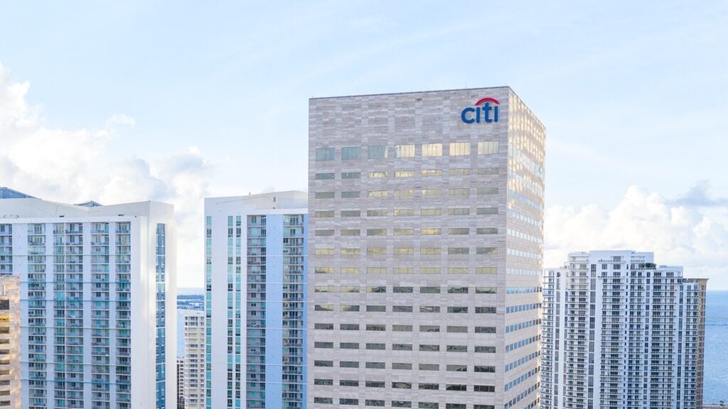 Citigroup เตรียมปลดพนักงานอย่างน้อย 10% | Brand Inside