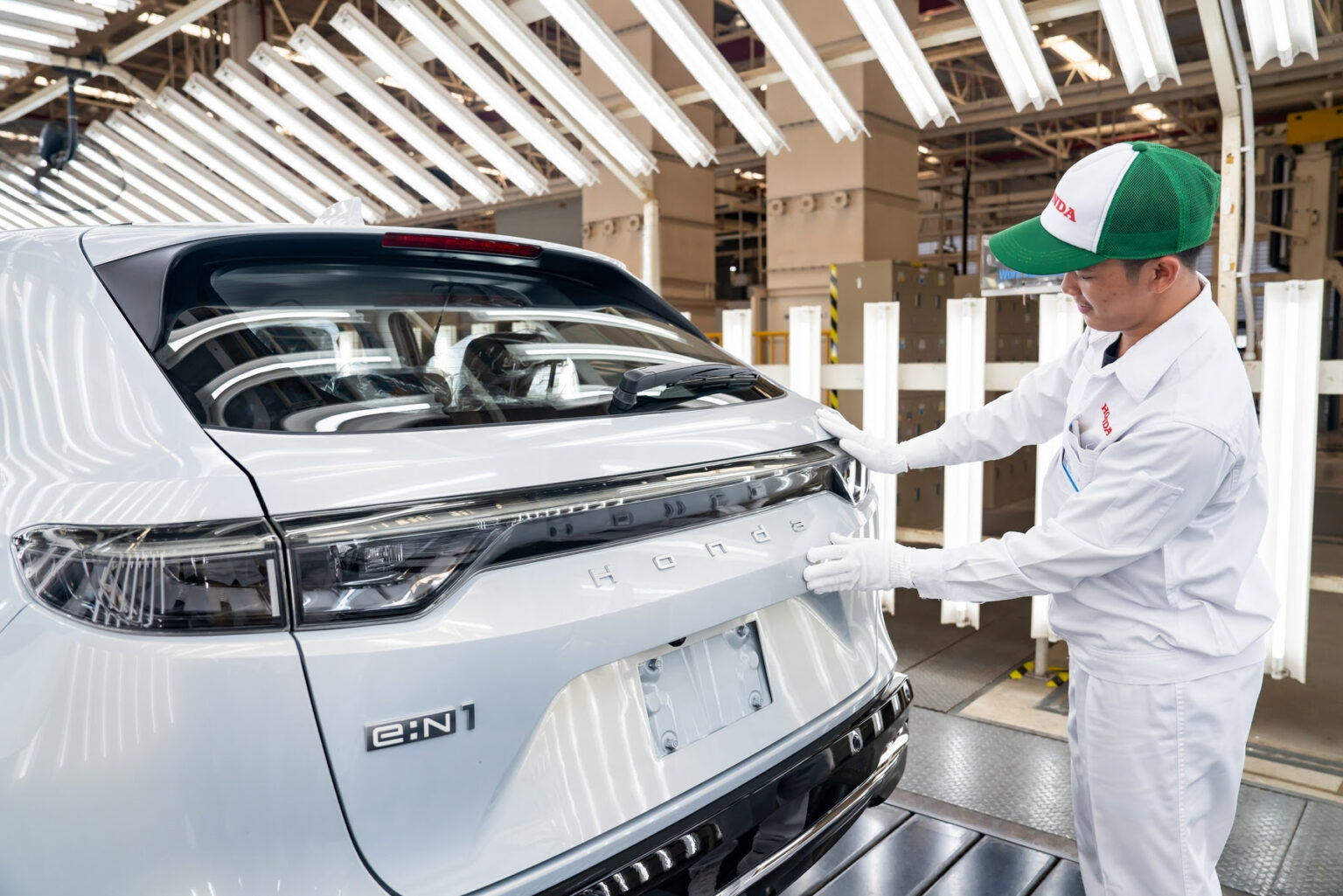 ฮอนด้า เปิดสายการผลิต Honda e:N1 รถยนต์ไฟฟ้า 100% ในไทย | Brand Inside