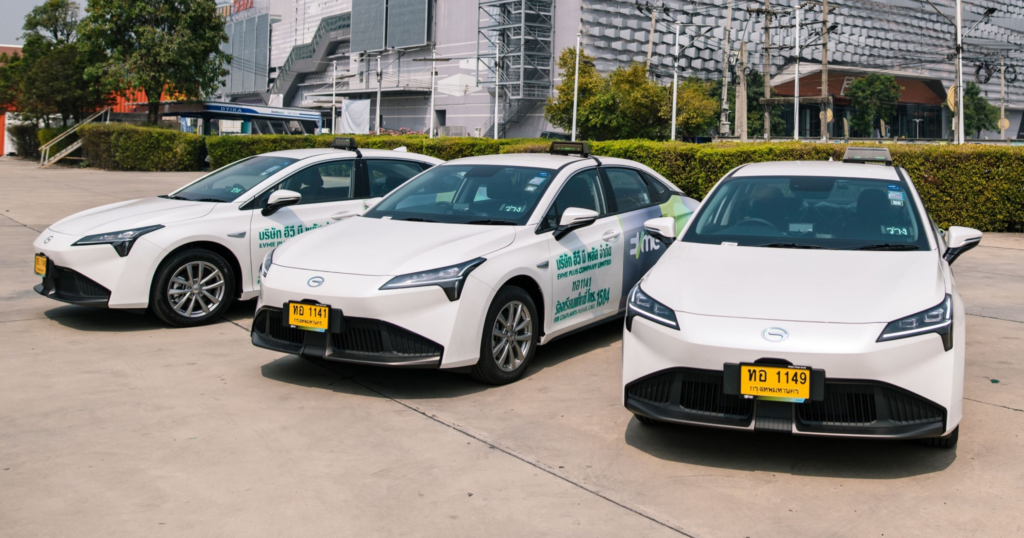 Taxi ไฟฟ้าโตแบบสับ ครองส่วนแบ่ง 62% ของยอดขาย Taxi ป้ายแดง