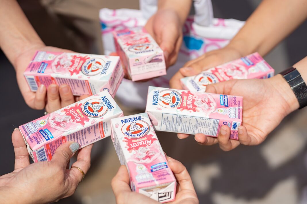 สดใสทั้งเมืองกับ Pink Milk Troop เปลี่ยนทุกที่ให้ หอม อร่อย ไปกับ Bear ...