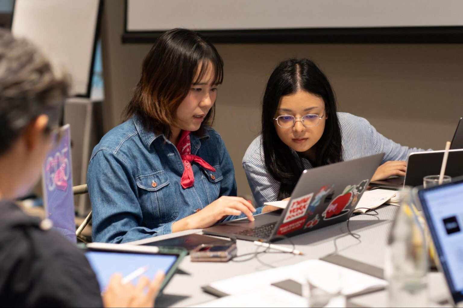 “BORDERLESS : DESIGN X CHANGE” เวทีที่เปลี่ยนความคิดสร้างสรรค์ ให้เป็น ...