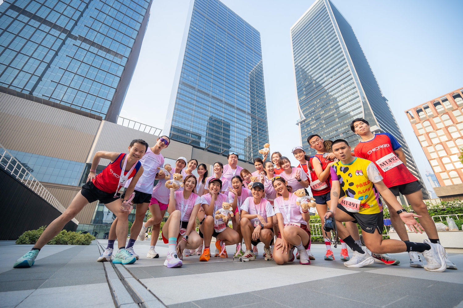 “Pink Ribbon Run 2025” นำรายได้ 1.2 ล้านบาทมอบสถาบันมะเร็งแห่งชาติ ...